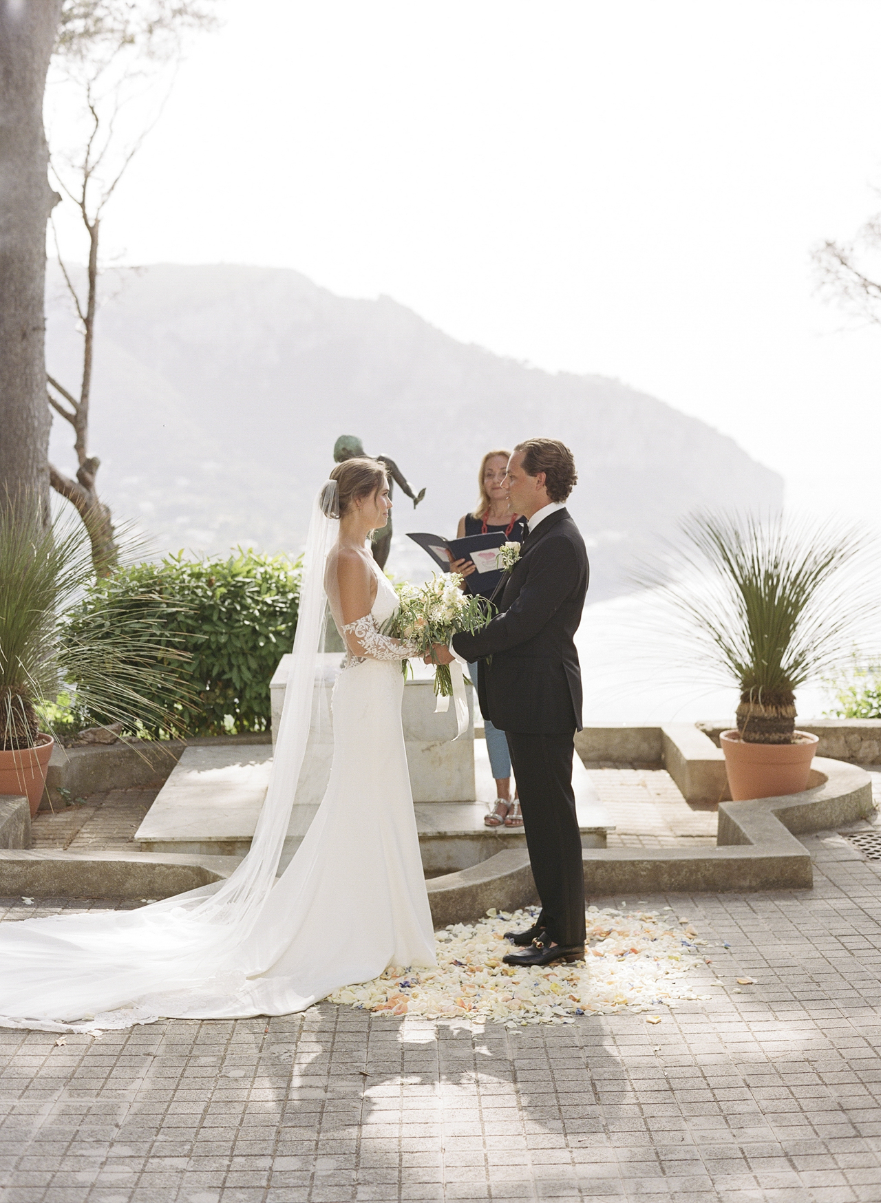 A Dreamy Capri Luxury Elopement: Rebecca & Ruffin's Romantic Italian ...
