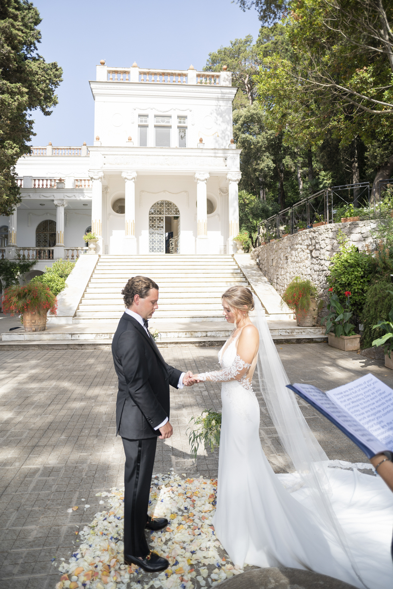 A Dreamy Capri Luxury Elopement: Rebecca & Ruffin's Romantic Italian ...