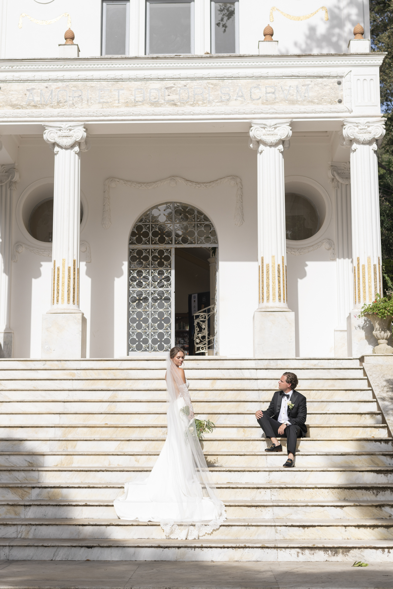 A Dreamy Capri Luxury Elopement: Rebecca & Ruffin's Romantic Italian ...
