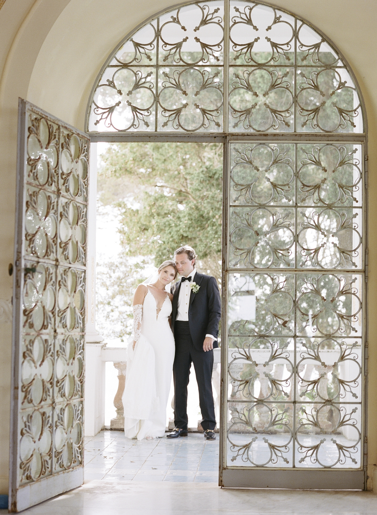 A Dreamy Capri Luxury Elopement: Rebecca & Ruffin's Romantic Italian ...